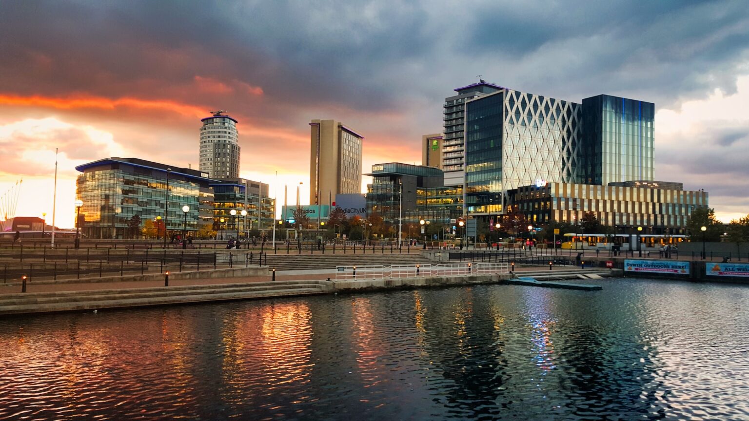 Where Can You Find The Best Pub Food In Manchester? | UNCLE